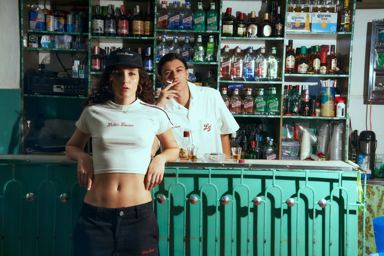 LL VIDA SOCIAL – Latin Lover